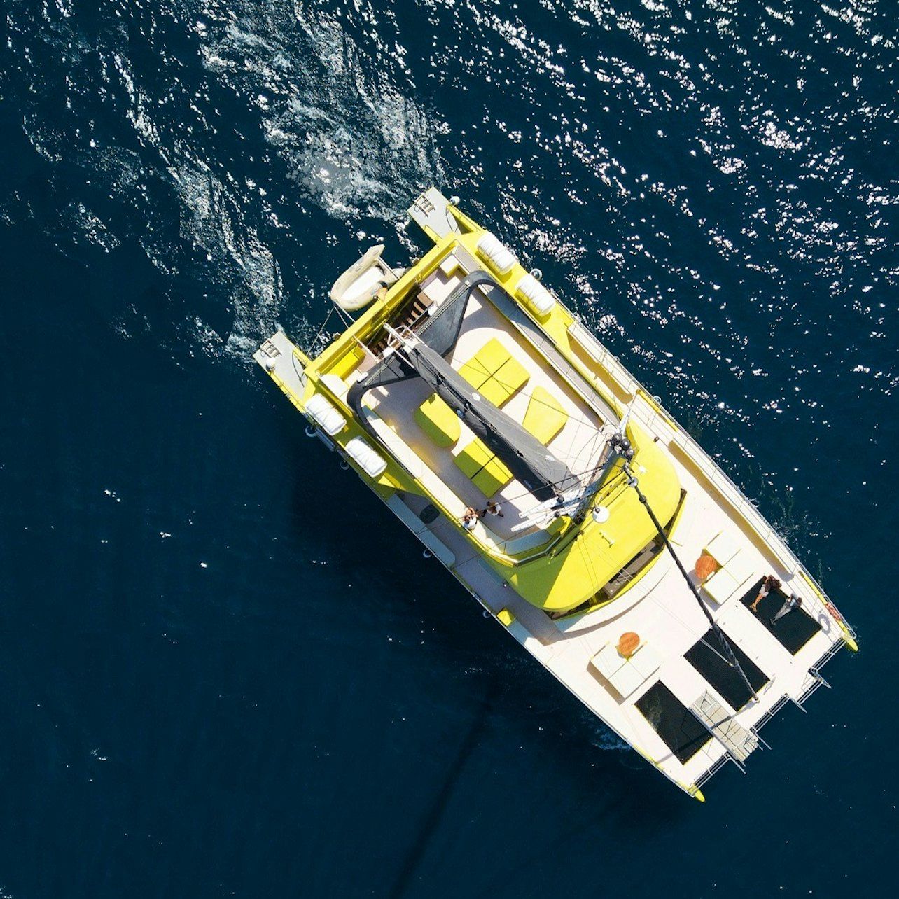 Tickets to Barcelona: City Tour Hop-on Hop-off Bus + Eco Catamaran ...