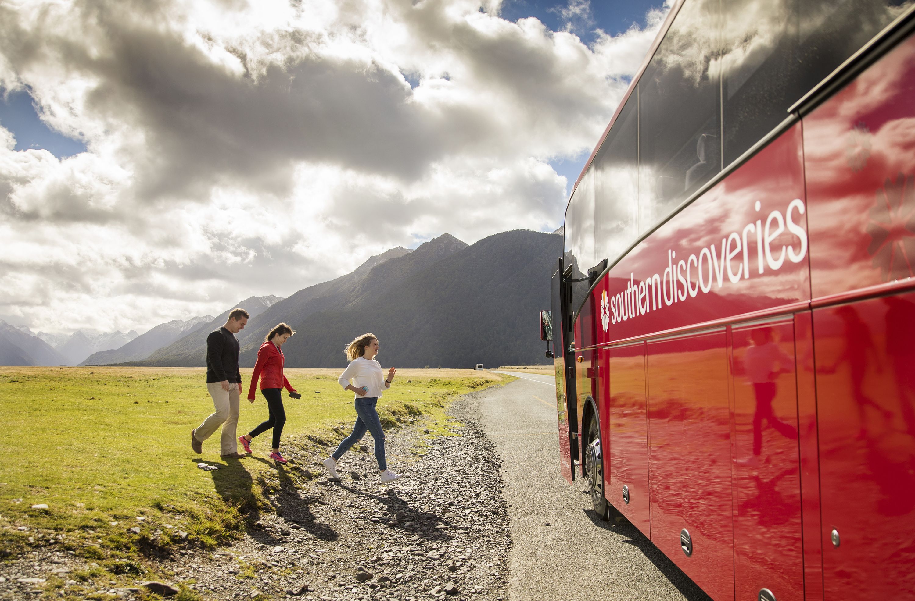 Tickets to Milford Sound Day Tour from Queenstown 2026 - Tickete