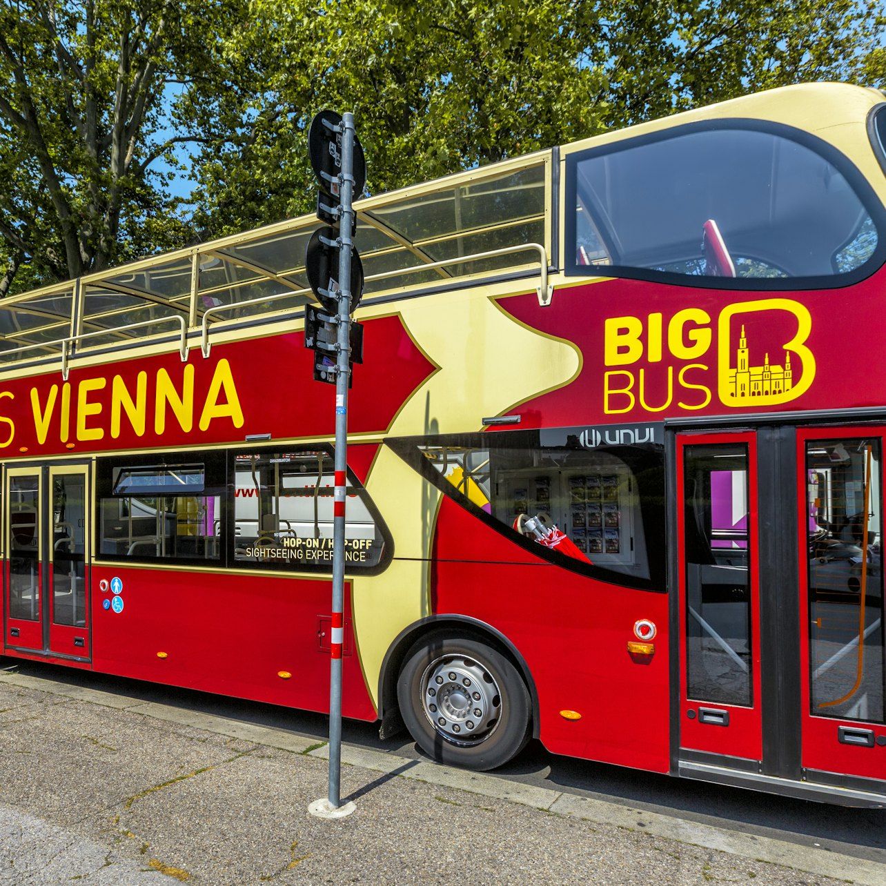 Tickets to Big Bus Vienna: Hop-On Hop-Off Bus Tour 2026 - Tickete