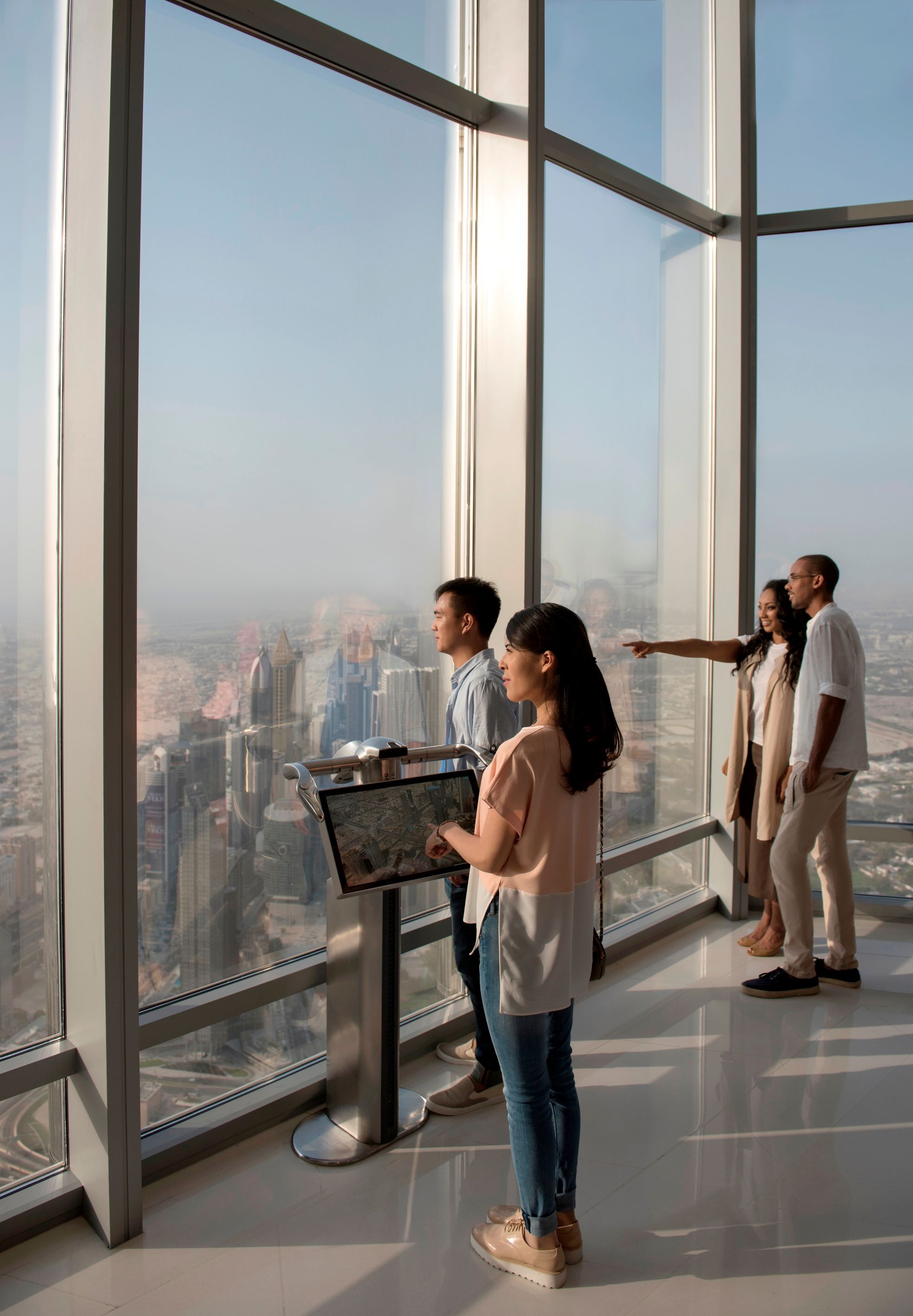 Tickets to Skip the Line: Burj Khalifa At the Top Levels 124, 125 & 148 ...